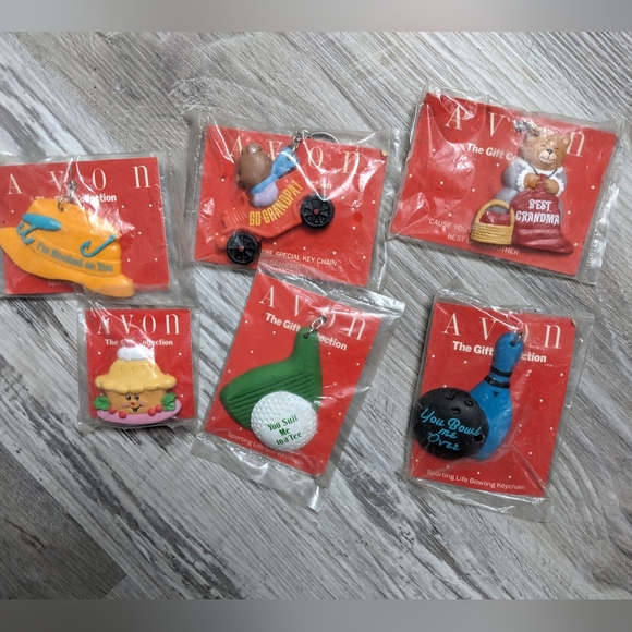 Avon | Accents | New Vintage Avon The Gift Collection Keychain And ...